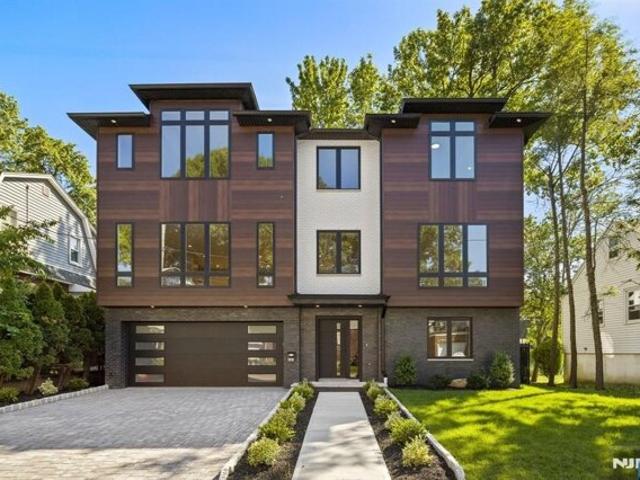 Beverly Hills Rd, Fort Lee, Home For Sale