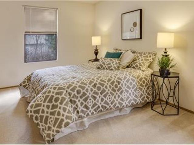 Beverly Plaza Apartments