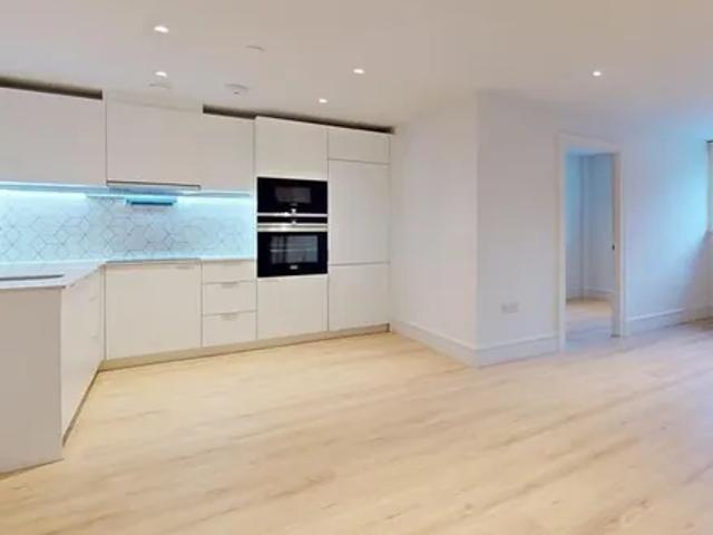 Beverley Way, London, SW20 0FX, United Kingdom | 2 bed house for rent #167825790 | Rentberry