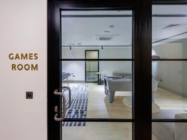 Beverley Way, New Malden SW20, Studio to rent, £1,350 pcm | PrimeLocation