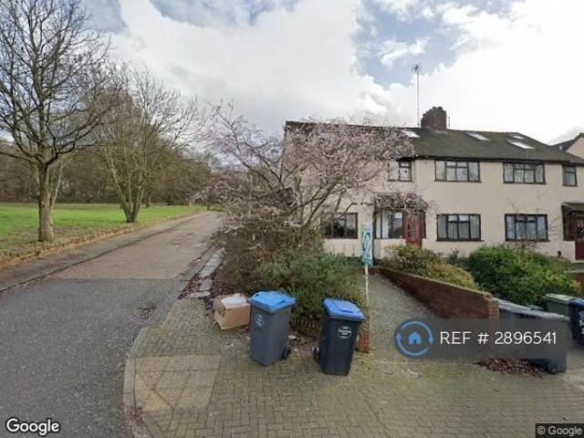 Beverley Gardens, Wembley, HA9 2 bed maisonette to rent £2,150 pcm £496 pw