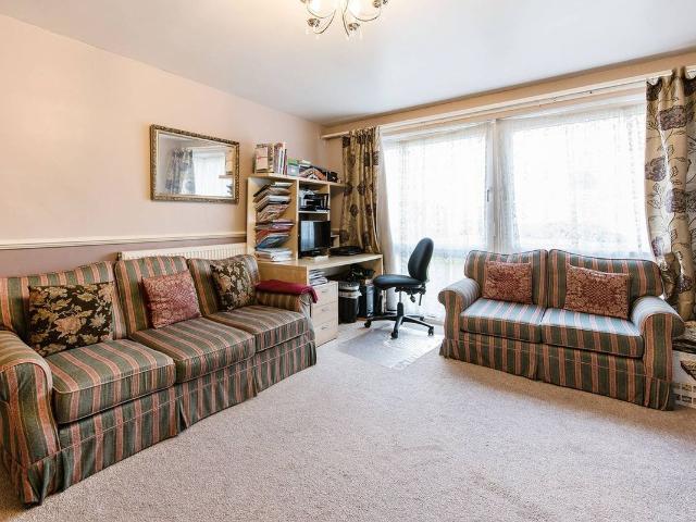 Bevill Allen Close, Tooting, London SW17, 1 bed flat to rent, £1,800 pcm | PrimeLocation