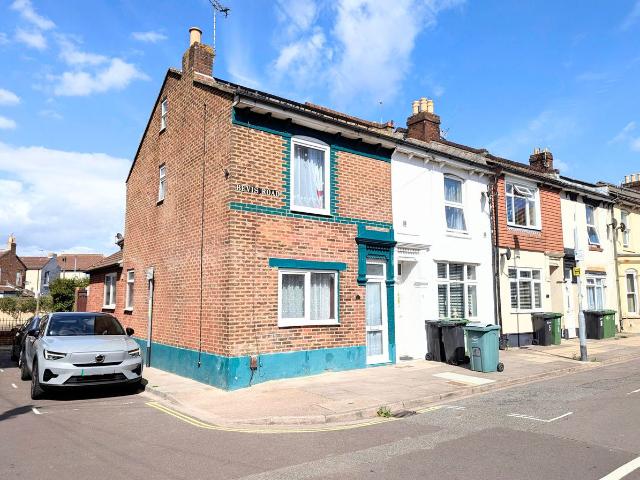 Bevis Road, Portsmouth PO2, 3 bed property to rent, £1,550 pcm | PrimeLocation