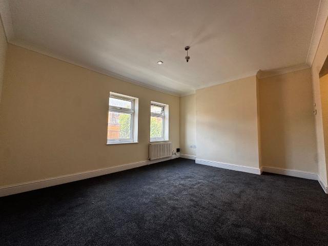 Bevois Valley, Southampton SO14, 2 bed flat to rent, £1,050 pcm | PrimeLocation