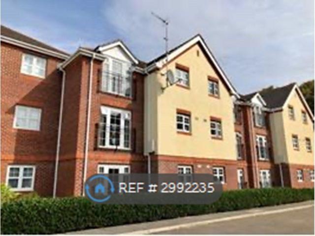 Bewick Gardens, Chichester PO19, 2 bed flat to rent, £1,350 pcm | PrimeLocation