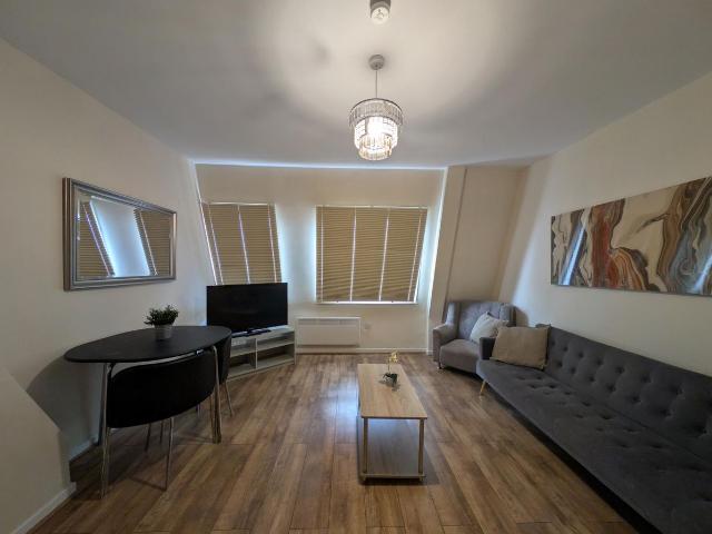 Bewick Road, Gateshead NE8, 2 bed flat to rent, £720 pcm | PrimeLocation