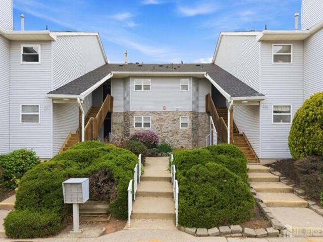 Bexley Ln, Piscataway, Condo For Sale