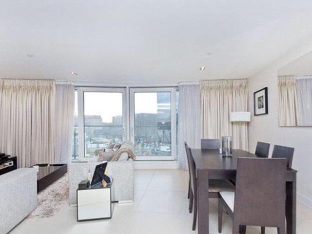 Bezier Apartments, City Road, 2 Bedroom Apartment