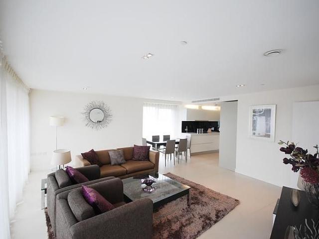 Bezier Apartments, City Road, Old Street, London EC1Y, 2 bed flat to rent, £3,850 pcm | PrimeLocation