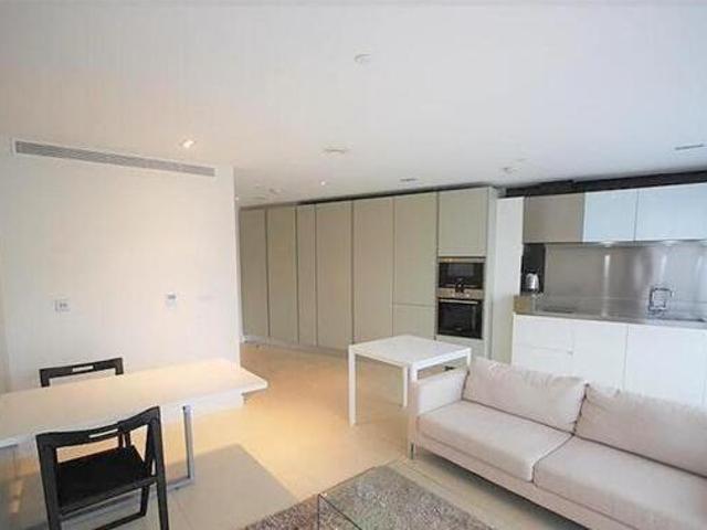 Bezier Apartments, City Road, Studio Apartment For