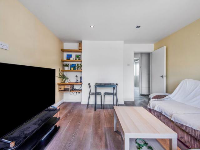 Binfield Road, Clapham SW4
