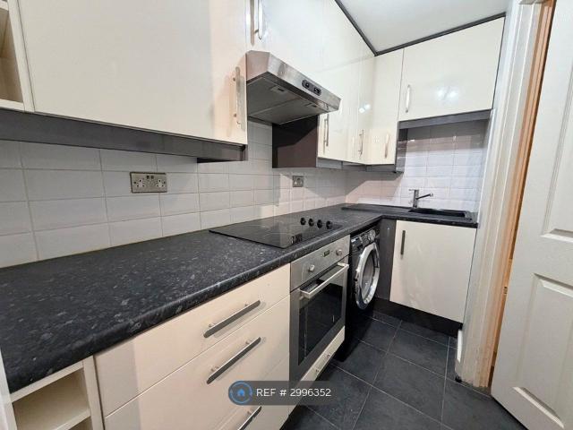Bingham, Nottingham NG13, 1 bed flat to rent, £595 pcm | PrimeLocation