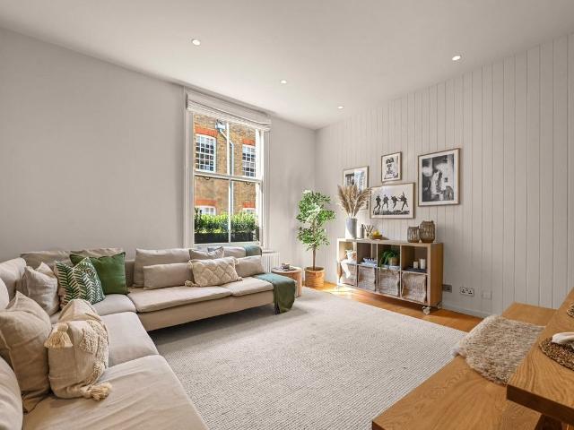 Bingham Place, Marylebone W1U, 2 bed flat to rent, £6,392 pcm | PrimeLocation