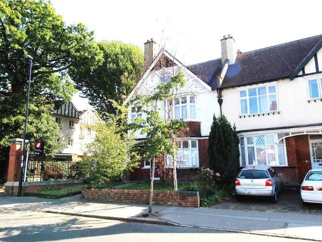 Bingham Road, Croydon, CR0 Studio to rent £1,000 pcm £231 pw