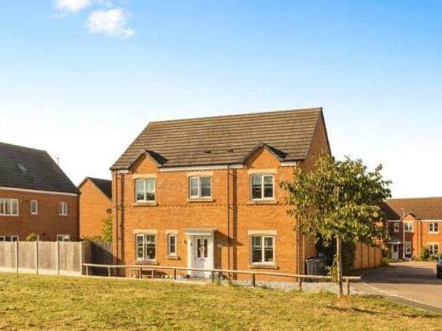 Bingham, Welland Gardens, Nottingham, 4 Bedroom House