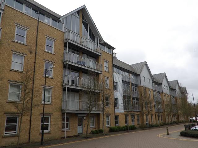 Bingley Court, Canterbury CT1, 2 bed flat to rent, £1,375 pcm | PrimeLocation