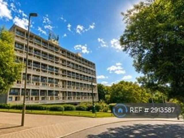 Binley House, London, SW15 2 bed flat to rent £1,975 pcm £456 pw