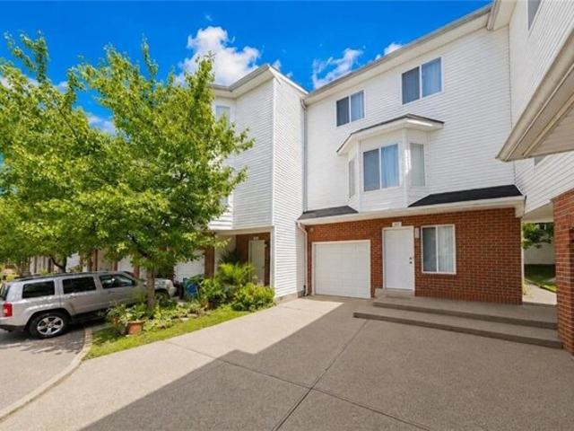 Bianca Ct, Staten Island, Home For Sale