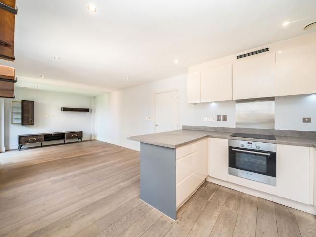 Bicycle Mews, Clapham SW4, 2 bed flat to rent, £3,000 pcm | PrimeLocation