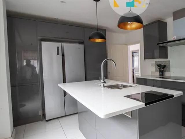 Bickenhill and Marston Green, B37 7AT, United Kingdom | 5 bed house for rent #160260127 | Rentberry