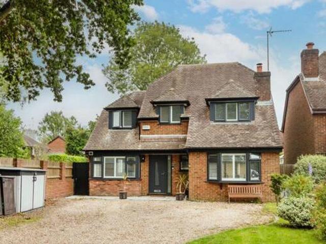 Bickerley Road, Ringwood, 4 Bedroom Detached