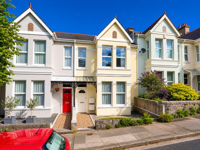 Bickham Park Road, Peverell PL3, 2 bed flat to rent, £850 pcm | PrimeLocation