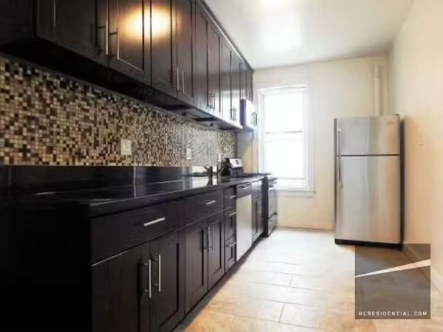 Big 4 br in Astoria W/D, D/W, Pet friendly st Rd 3