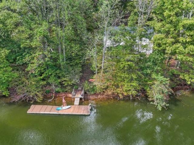 Big Oak Ln, Wirtz, Home For Sale
