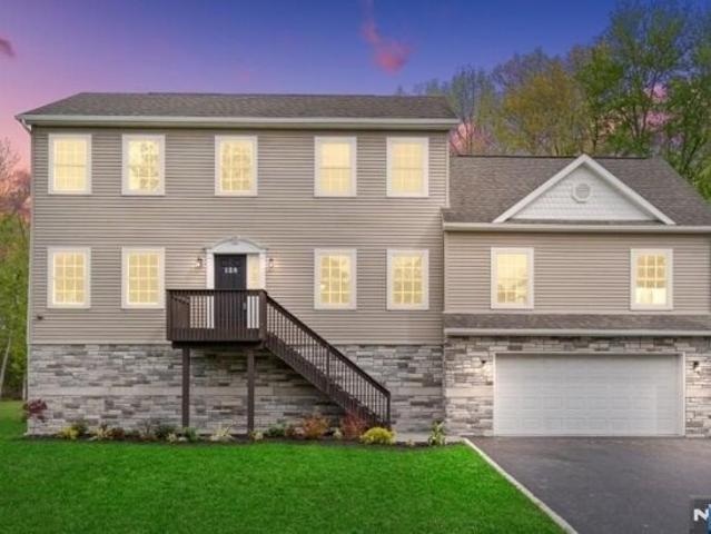 Big Piece Rd, Fairfield, Home For Sale