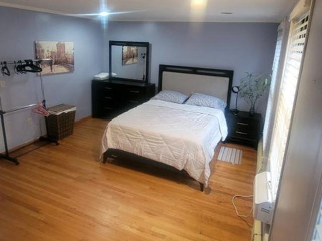 Big Private Room in Williamsburg