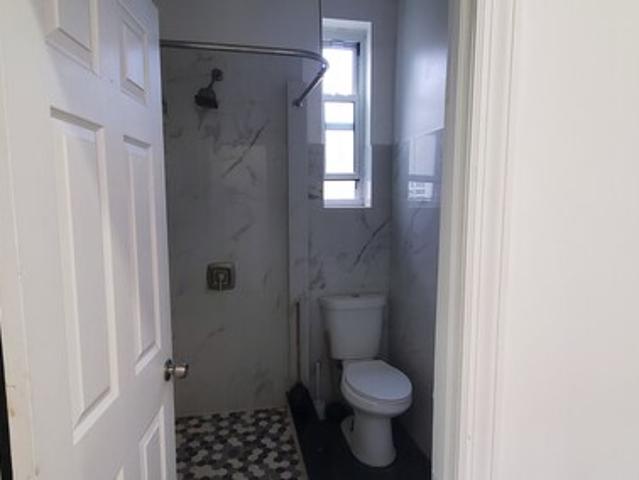Big Room with balcony for Rent by the 2/5 beverly road subway station. 4 minutes walk to the subway stop