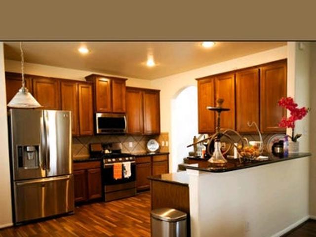 BIG ROOM with king size bed and tv street view