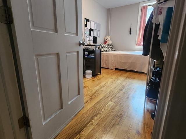 Big Room Available for Short Term Stay July 16 30