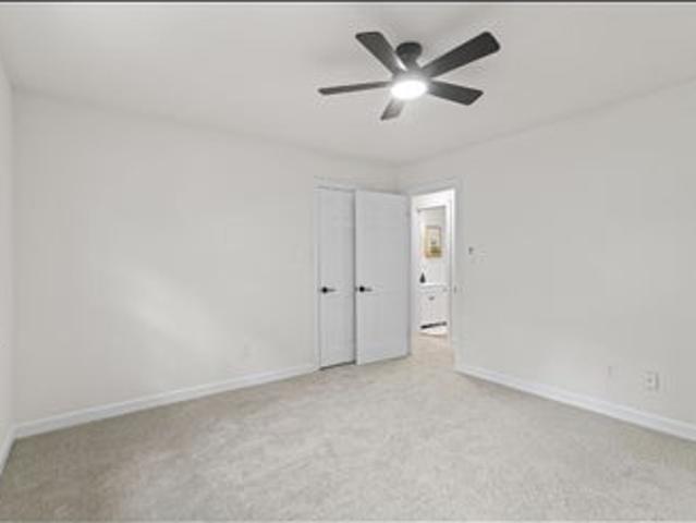 Big room for rent