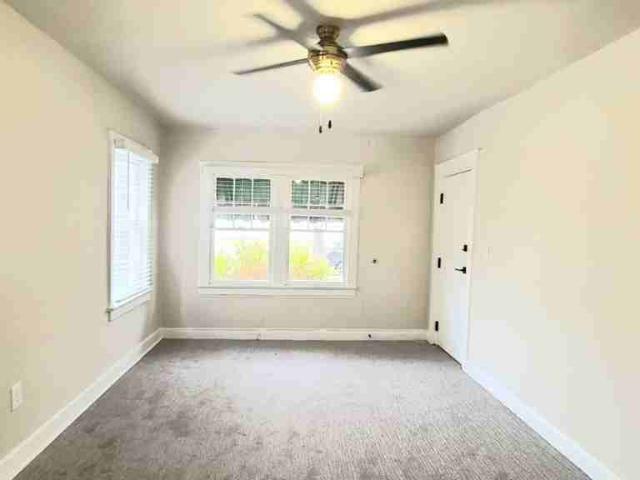 Bigelow Chapman Apartments Studio Apartment for Rent at 225 S 400 E, Salt Lake City, UT 84111 Central City