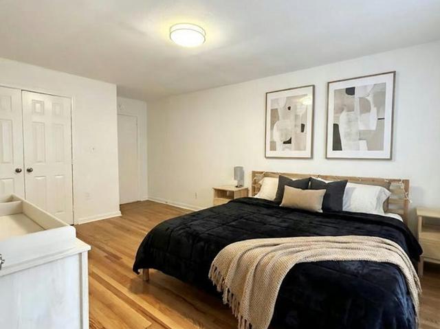 Biggest Rooms On home In CLT + Private & Perfect L