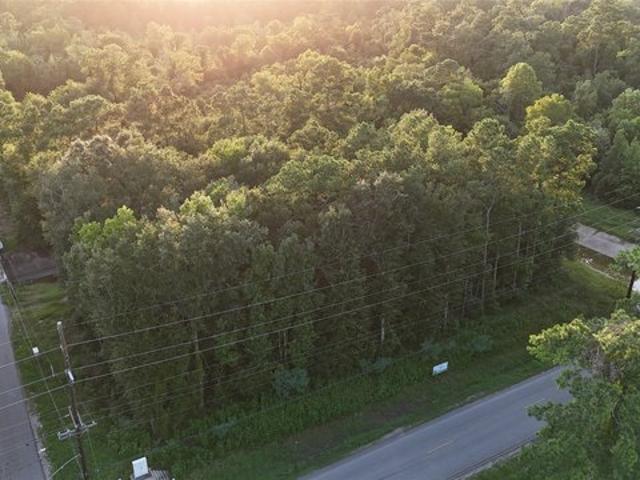 Bigner Rd, Beaumont, TX 77708