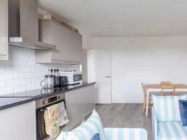 Bikehangar 2698, Horn Lane, London, W3 6PG, United Kingdom | 2 bed apartment for rent #166133074 | Rentberry