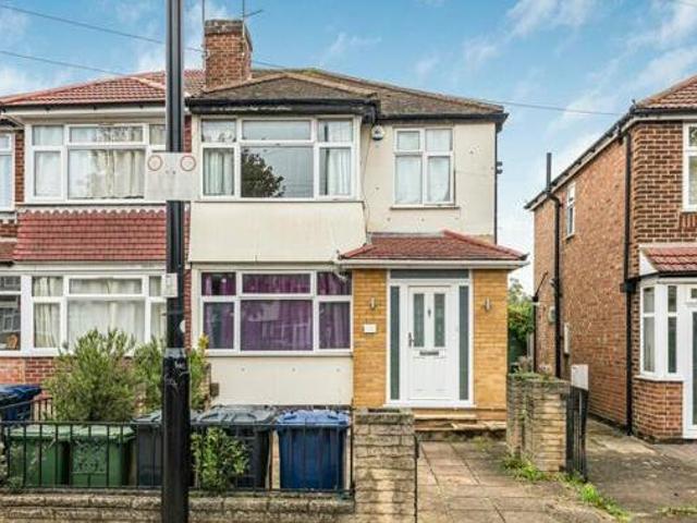 Bilton Road, Perivale, 3 Bedroom House