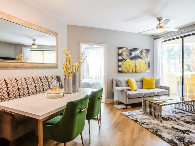 Biltmore at Camelback 1 Bedroom Apartment for Rent at 2625 E Camelback Rd, Phoenix, AZ 85016