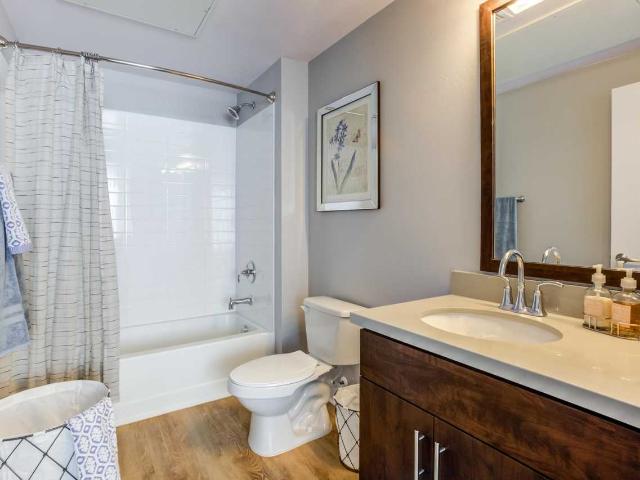 Biltmore at Camelback 2 Bedroom Apartment for Rent at 2625 E Camelback Rd, Phoenix, AZ 85016