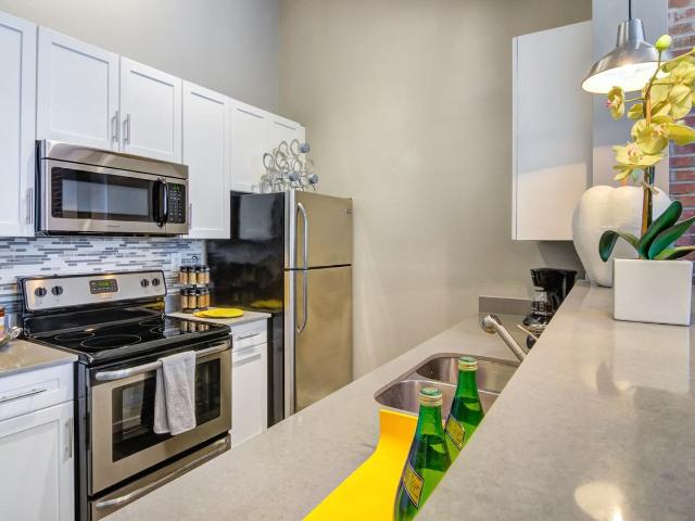 Biltmore at Midtown 1 Bedroom Apartment for Rent at 855 W Peachtree St Nw, Atlanta, GA 30308 Midtown