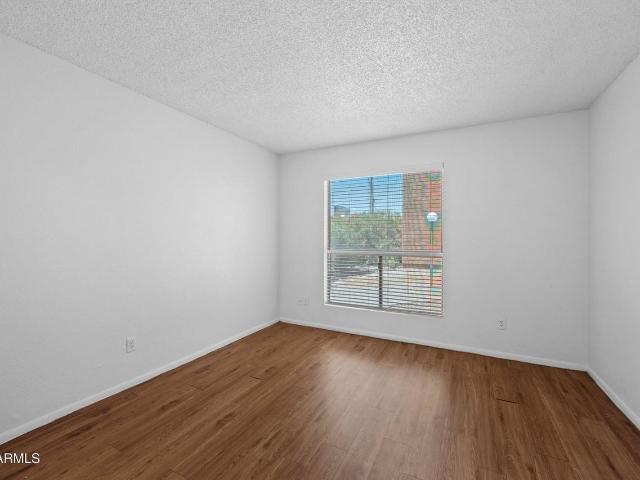 Biltmore Promenade 1 Bedroom Apartment for Rent at 2625 E Indian School Rd, Phoenix, AZ 85016