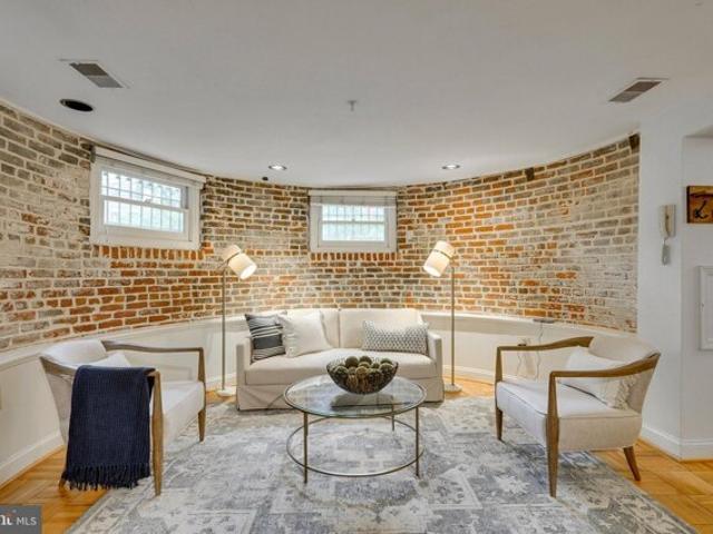 Biltmore St Nw Apt D, Washington, Condo For Sale