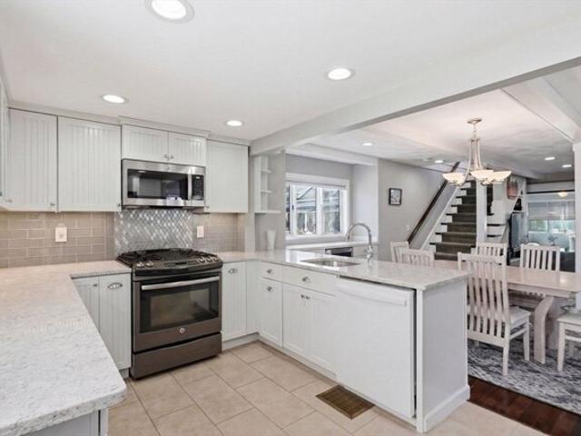 Billows St, Winthrop, Home For Sale