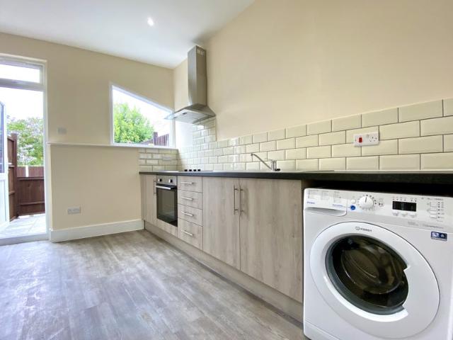 Bills Inc and Patio studio in Kingsbury NW9