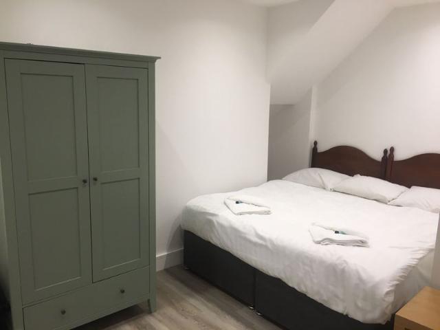 Bills Inc Furnished Self contained flat ASAP