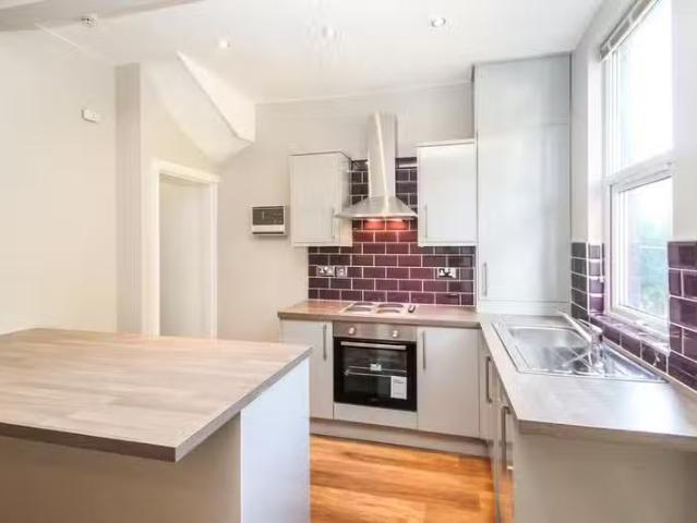 BILLS INCLUDED Talbot Avenue. 3 bed terraced house to rent.