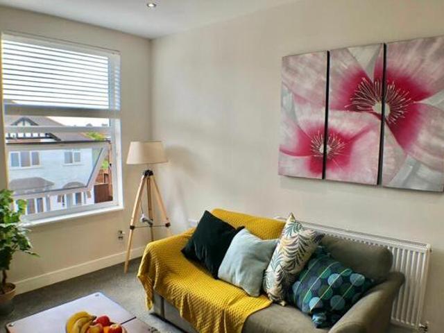 Bills Included A Clumber Road, West Bridgford, 4 Bedroom Apartment