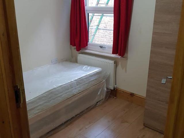 Bills included Shrewsbury Road, Forest Gate, E7